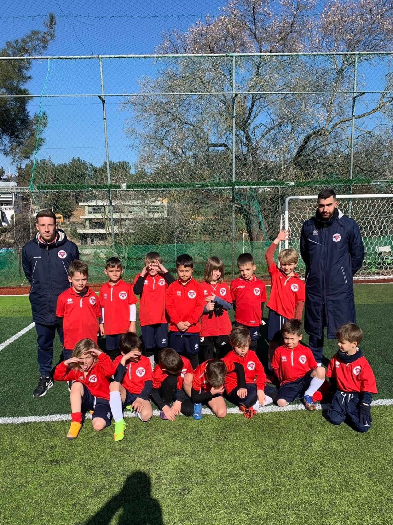ΠΟΔΟΣΦΑΙΡΟ: Πρωταθλητές ανατολικής Θεσσαλονίκης τα τμήματα Κ-7, Κ-8, Κ ...