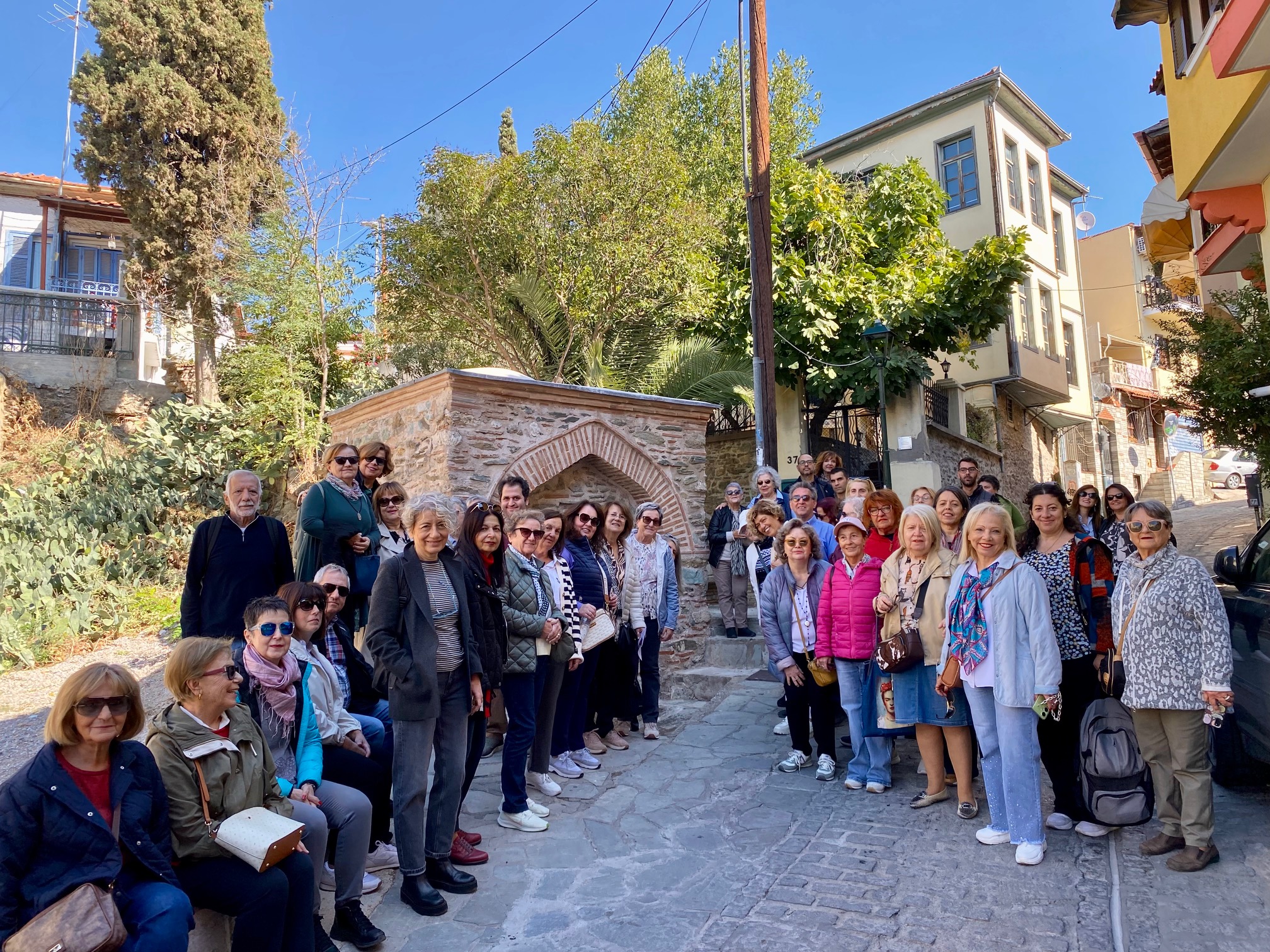 Πραγματοποιήθηκε με επιτυχία ο πρώτος περίπατος στην πόλη! - Χ.Α.Ν.Θ.